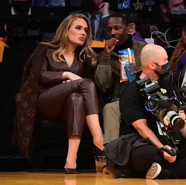 Adele ma Rich Paul i le Los Angeles Lakers ata fetaui #3