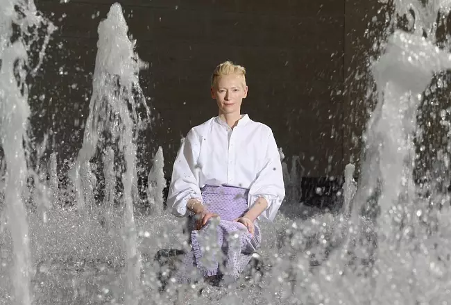 Alles wat jy oor Tilda Swinton moet weet: blou bloed, vrye liefde en androgynie