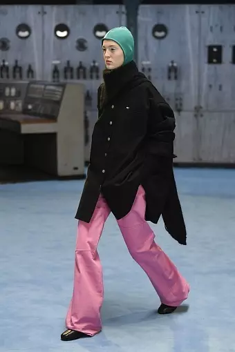 Raf Simons האַרבסט-ווינטער 2021/22 פאָטאָ # 2