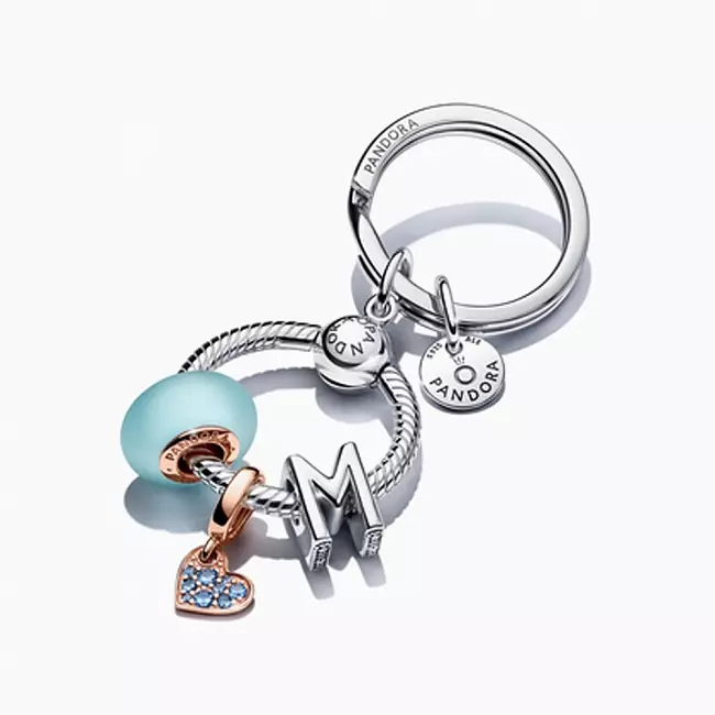 Keychain ọla ọcha maka ogologo oge Pandora, 3990 rubles, foto pandorarussia.ru # 5