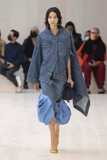 Loewe mmiri-okpomọkụ 2022 foto # 6