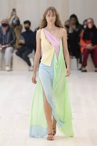 Loewe spring-summer 2022 photo # 8