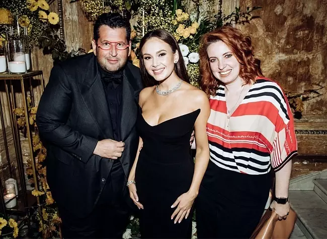 Yan Yanovsky, Aida Garifullina ed Elena Feigin foto n. 3