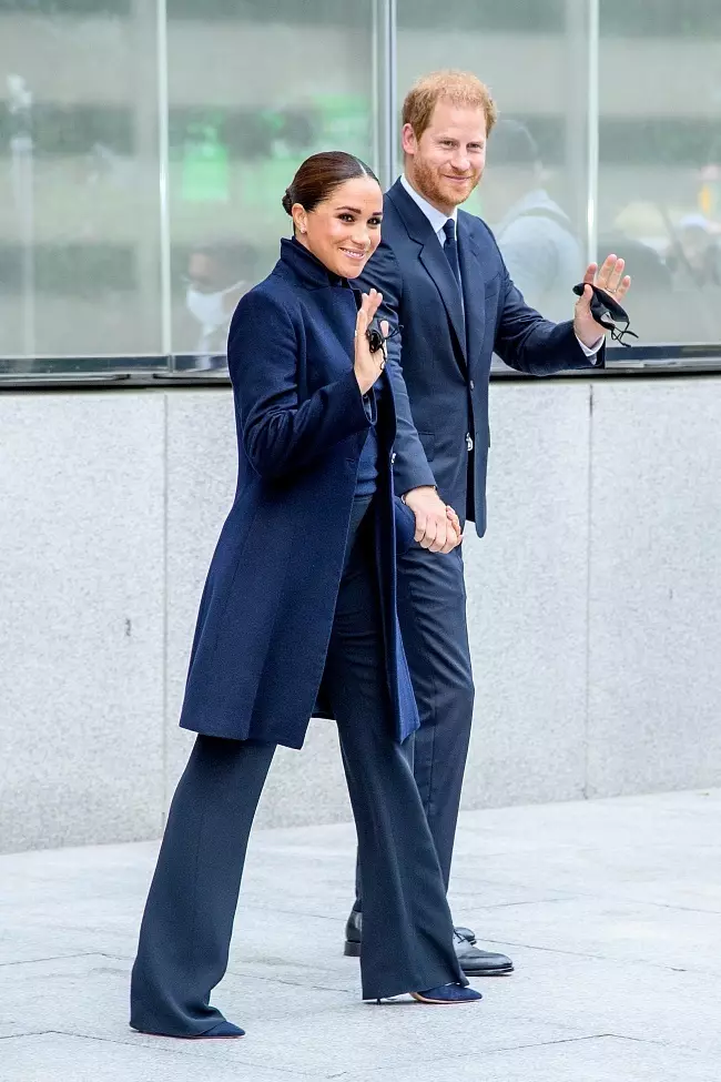 Meghan Markle නැවත එක්සත් රාජධානියට නොපැමිණෙන්නේ ඇයි?