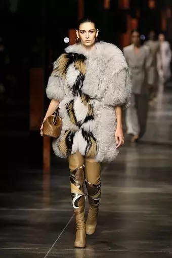 Isithombe se-Fendi spring-summer 2022 # 11