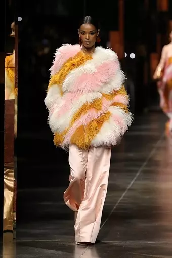 Isithombe se-Fendi spring-summer 2022 # 12