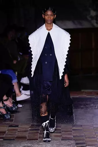 Simone Rocha primavera-verão 2022 foto # 32