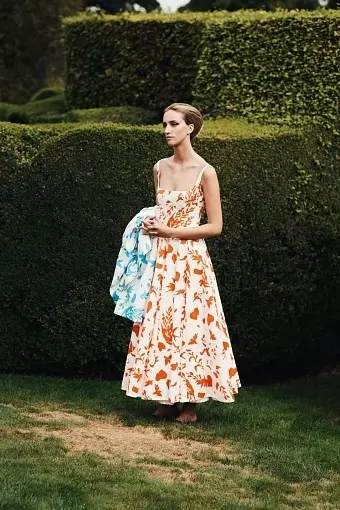 Emilia Wickstead primavera-verão 2022 foto # 4