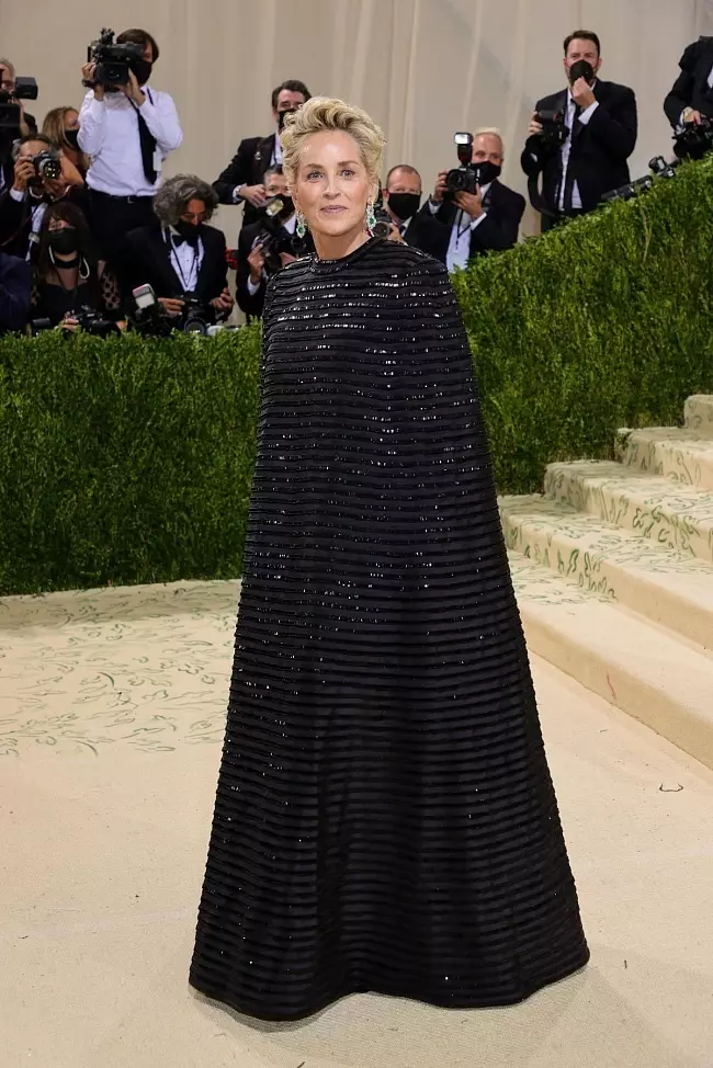 Sharon Stone í Thom Browne mynd # 82