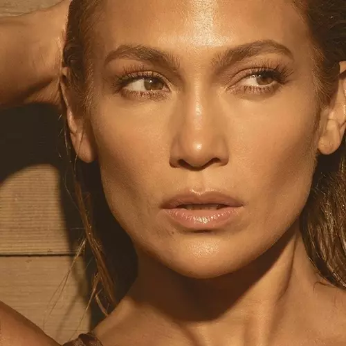 Jennifer Lopez (mynd: @JLoBeauty) mynd # 1