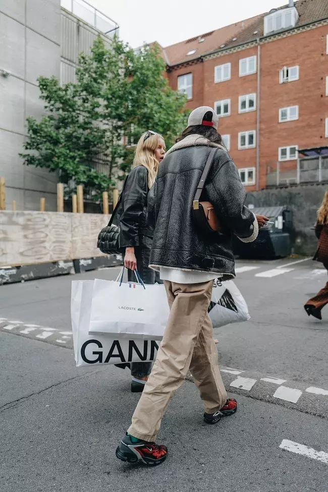 Modieuze trucs voor de herfst, die je kunt leren van streetstyle heldinnen foto #5