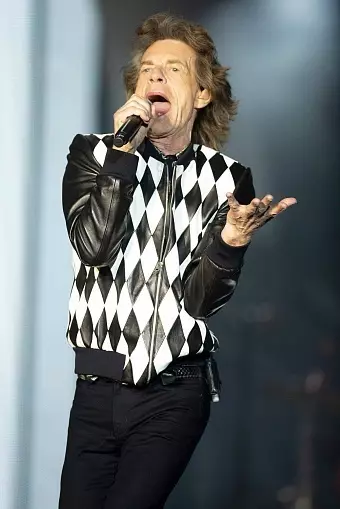 Mick Jagger ag feidhmíocht The Rolling Stones i Chicago, 2019 grianghraf # 3