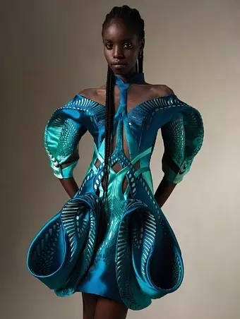 Iris Van Herpen Haute Couture höst-vinter 2021/22 foto # 4