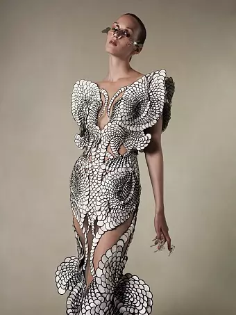 Iris Van Herpen Haute Couture Otoño-Invierno 2021/22 foto # 5