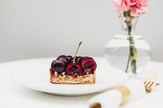 Cherry-pistachio tartlet ፎቶ ቁጥር 7