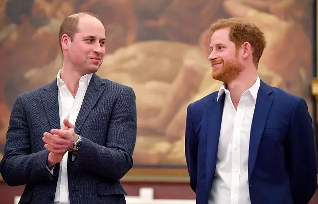 Ikintu nyamukuru kijyanye no gutongana kw'ibikomangoma William na Harry mu gitabo gishya 