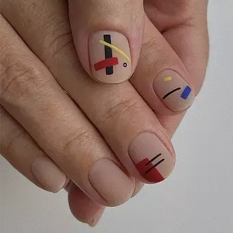 @solovey_nail_art ඡායාරූපය # 1