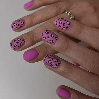 @solovey_nail_art عکس شماره 4