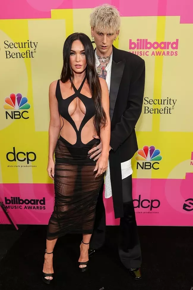 Megan Fox na fotografiji Mugler in Machine Gun Kelly #7