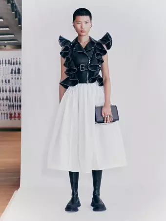 Foto 11 de Alexander McQueen outono-inverno 2021/22