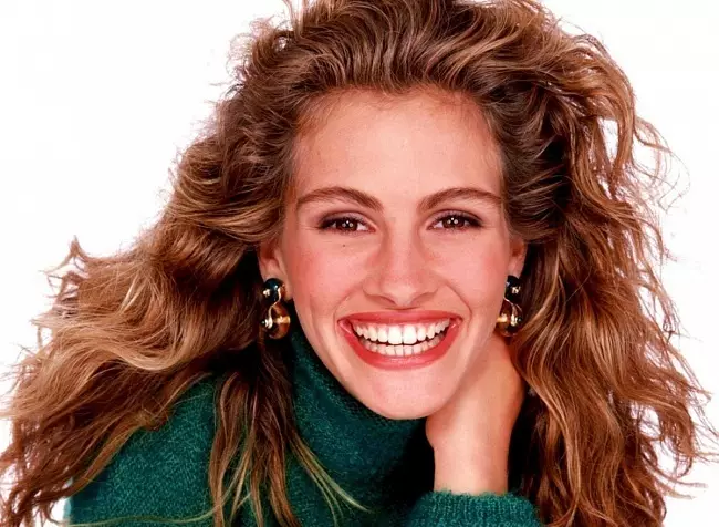 Julia Roberts ata #1