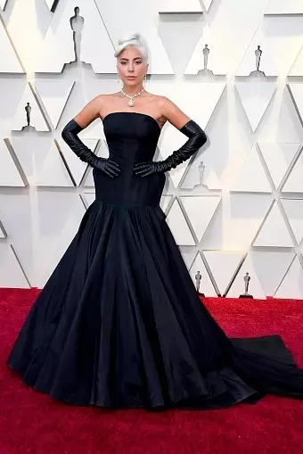 Lady Gaga la Oscar-2019 fotografia numărul 14