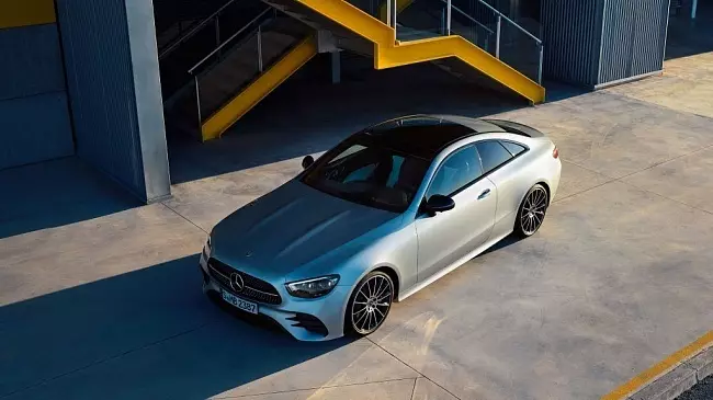 Mercedes E-Class Coupe daim duab 13