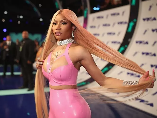 Juvelarto de la Tago: Nicki Minaj sur MTV VMA Foto # 6