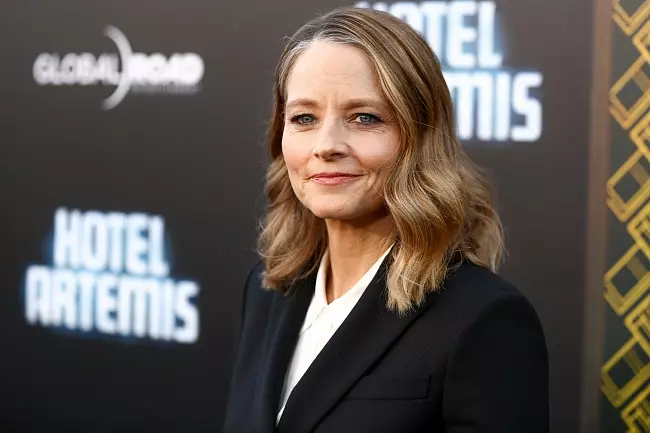 今日珠宝形象：朱迪·福斯特 (Jodie Foster) 出席酒店首映式 41442_3