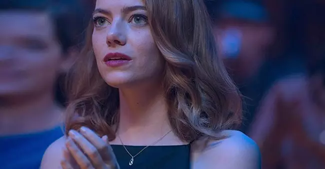 Perhiasan tina pilem: pendants of Emma Stone di La La Land yén unggal poto # 4 mampuh