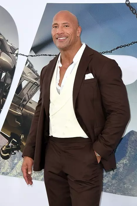 Dwayne Johnson (, 5 milioane) fotografia # 9