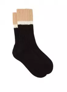 Schwarze und sandige Socken Foto # 7