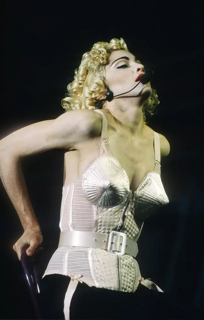 Madonna, 1990 foto nommer 1