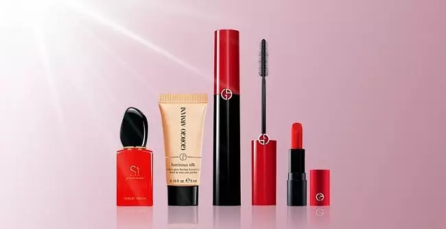 Gå ikke glip af: rabatter og gaver i netbutikken Armani Beauty foto # 3