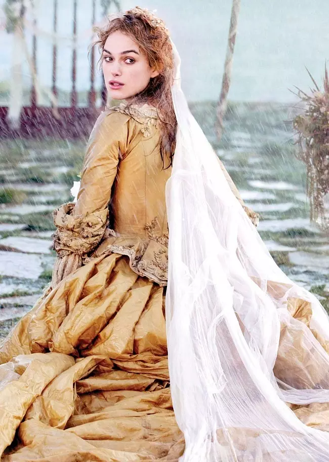 Keira Knightley in een jurk van kostuumontwerper Penny Rose, de film "Pirates of the Caribbean: Dead Man's Chest" foto # 39