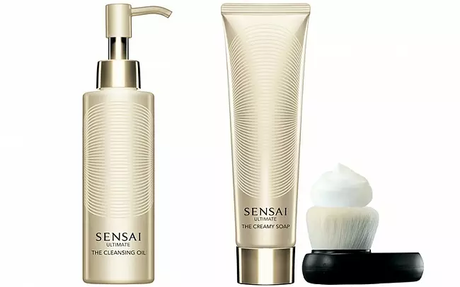 Exfoliant, oli i crema-escuma: mitjans per netejar la pell sensible foto #1