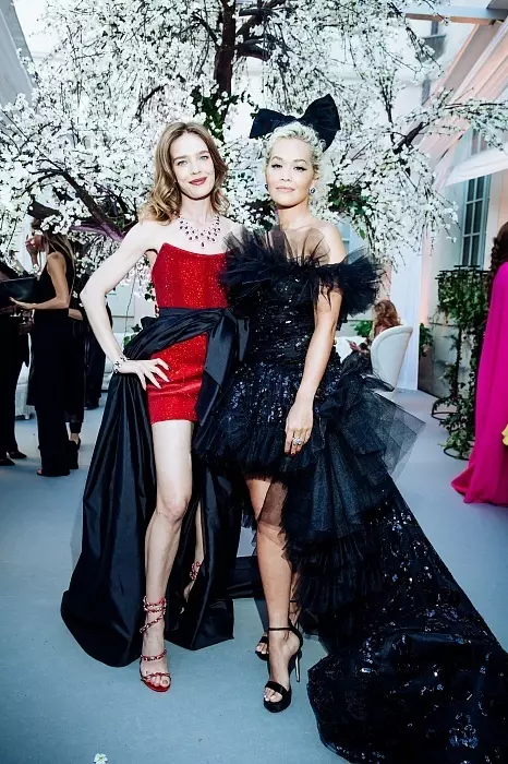 Natalia Vodianova en Rita Ora foto # 9