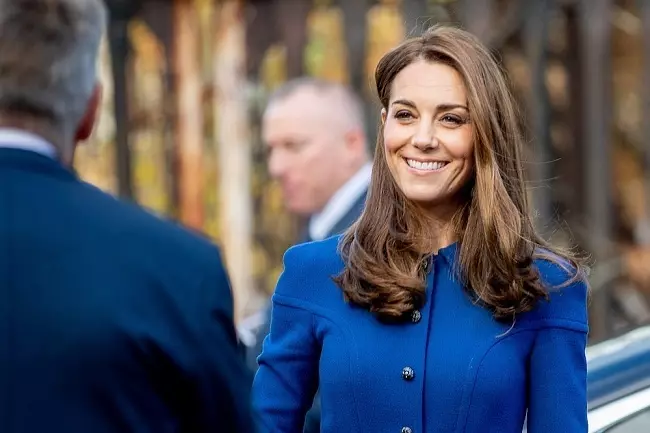 Kunglig frisyr: hur får man samma hår som Kate Middleton? foto nummer 1