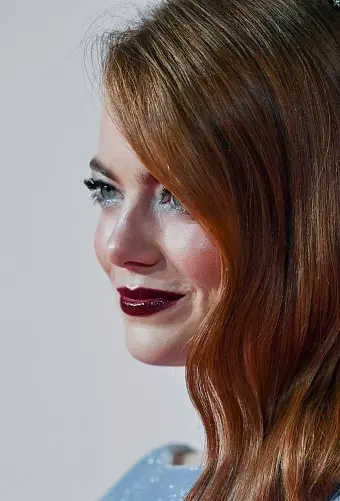 Gure udazkeneko edertasun itxurarik gogokoena Emma Stone # 2 argazkian