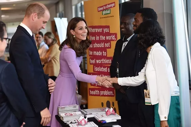 Kate Middleton ndi Prince William adapita nawo pamsonkhano ku London chithunzi # 1