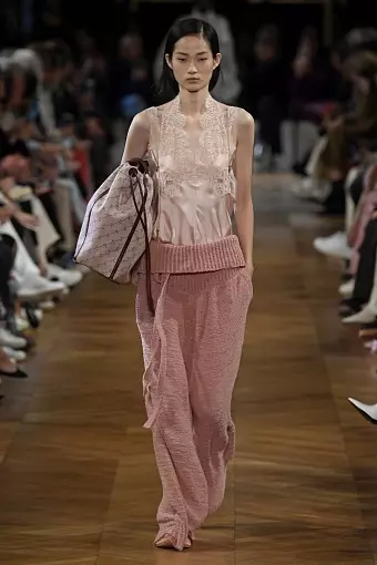 Stella McCartney moda desfilea 2019ko udaberri-udako argazkia # 5