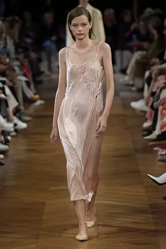 Desfilada de moda Stella McCartney primavera-estiu 2019 foto # 7