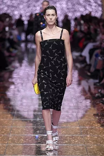 Error 404: Balenciaga primavera-verano 2019 mostrar foto n. ° 11