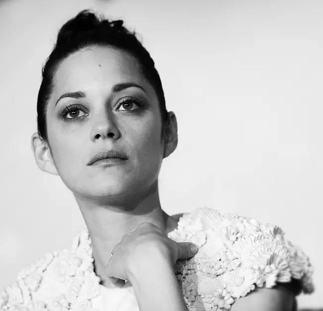 Marion Cotillard: פאָטאָ, פילמאָגראַפי, פאָטאָ נומער 1 פון פּערזענלעך לעבן