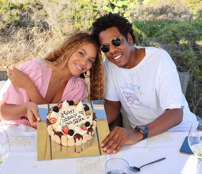 Como celebrou Beyoncé o seu aniversario? foto número 1