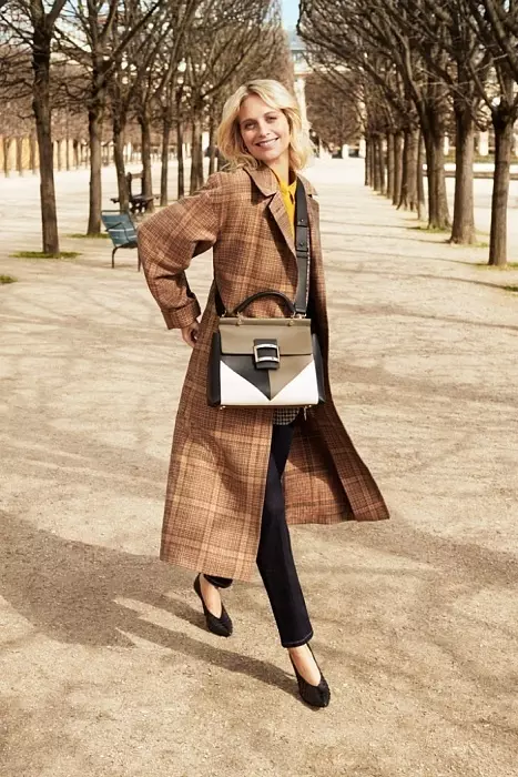 Tarda a París: Poppy Delevingne per a la campanya publicitària de Roger Vivier foto núm. 9