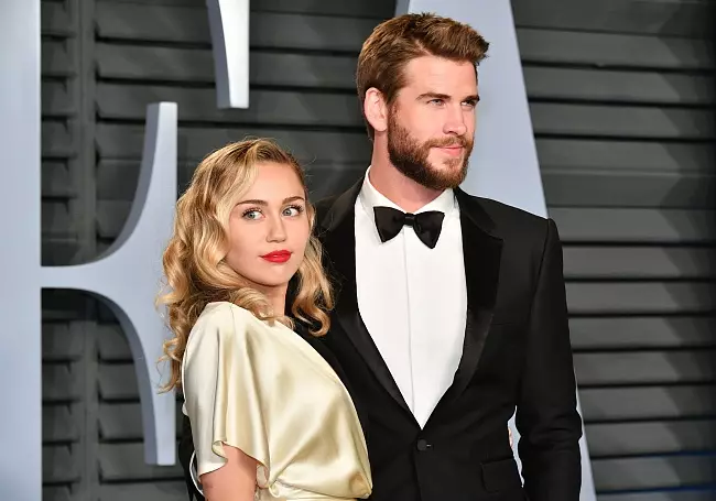 Liam Hemsworth eta Miley Cyrus argazkia # 2