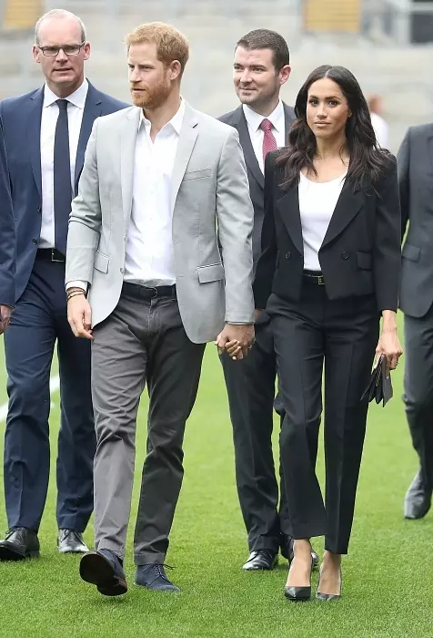 Litšoantšo tsohle tsa Meghan Markle ho tloha leetong la ho ea Ireland foto # 10