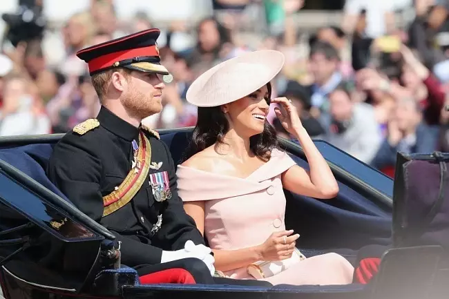 Zonse zokhudza tchuthi chachinsinsi cha Prince Harry ndi Meghan Markle ku Africa chithunzi # 2