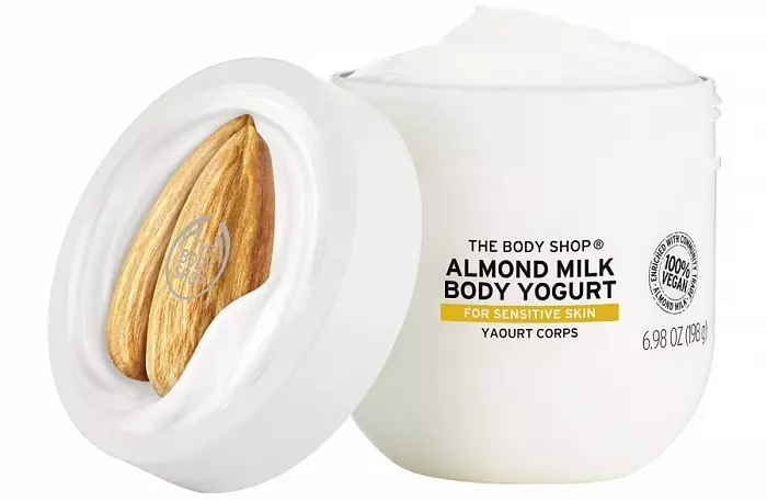 Yogourt corporel "Lait d'amande" de The Body Shop, 770 roubles. photo n°10